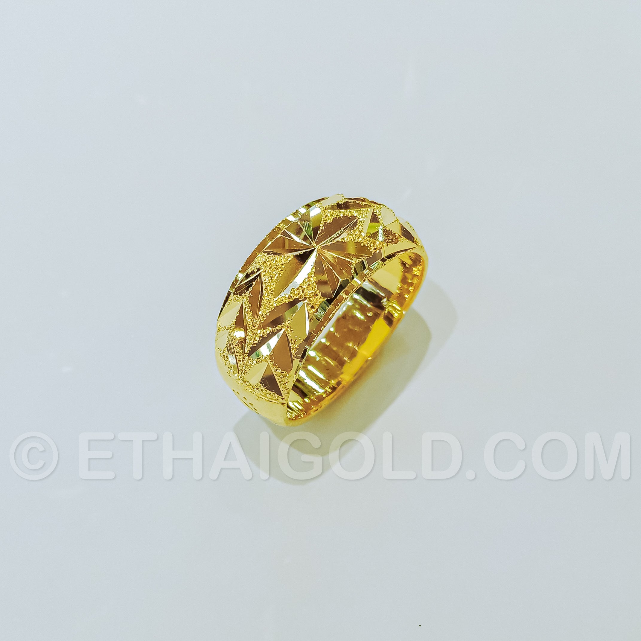 1/2 BAHT POLISHED SPARKLING DIAMOND-CUT SOLID CLASSIC RING IN 23K GOLD ...